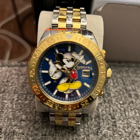 Invicta | Accessories | Mens Invicta Watch Limited Edition Disney ...